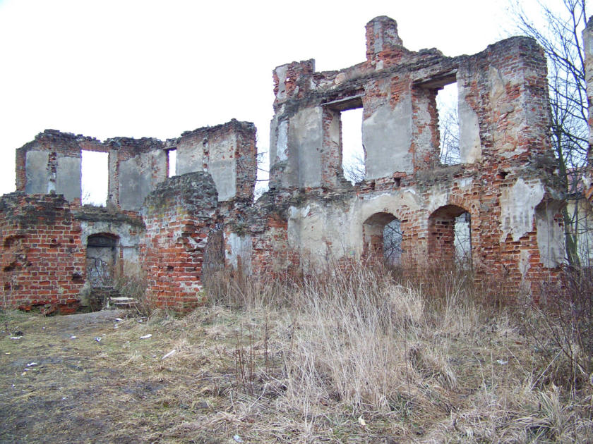 Smolec – ruiny gotyckiego zamku rycerskiego « Zamki Rotmanka