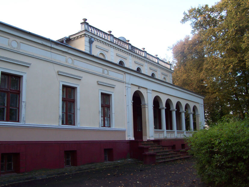 Grabin – późnoklasycystyczny pałac rodziny Weissermelów « Zamki Rotmanka