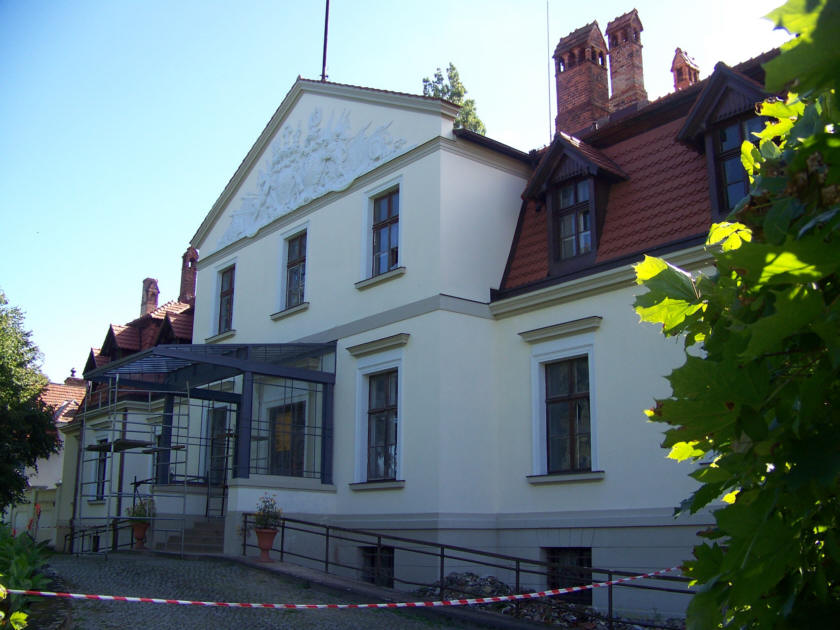 Kadyny – pałac cesarski i stadnina koni « Zamki Rotmanka