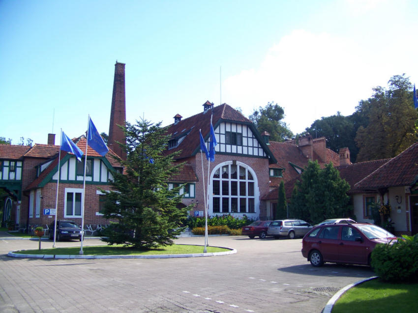 Kadyny – pałac cesarski i stadnina koni « Zamki Rotmanka