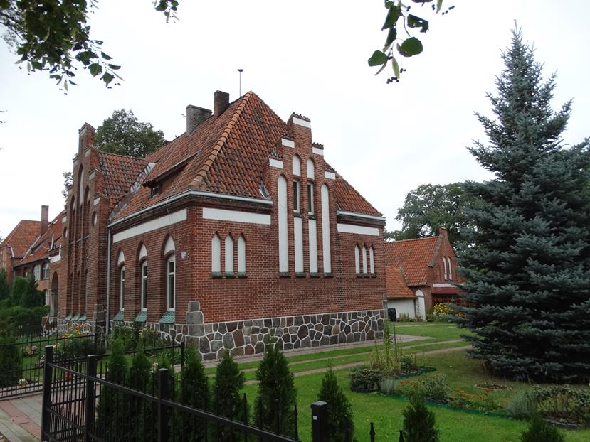 Kadyny – wieś, kościół i klasztor franciszkanów oraz dąb « Zamki Rotmanka