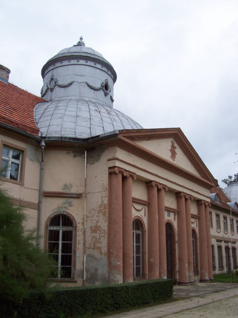 Milicz – pałac klasycystyczny rodziny Maltzanów « Zamki Rotmanka