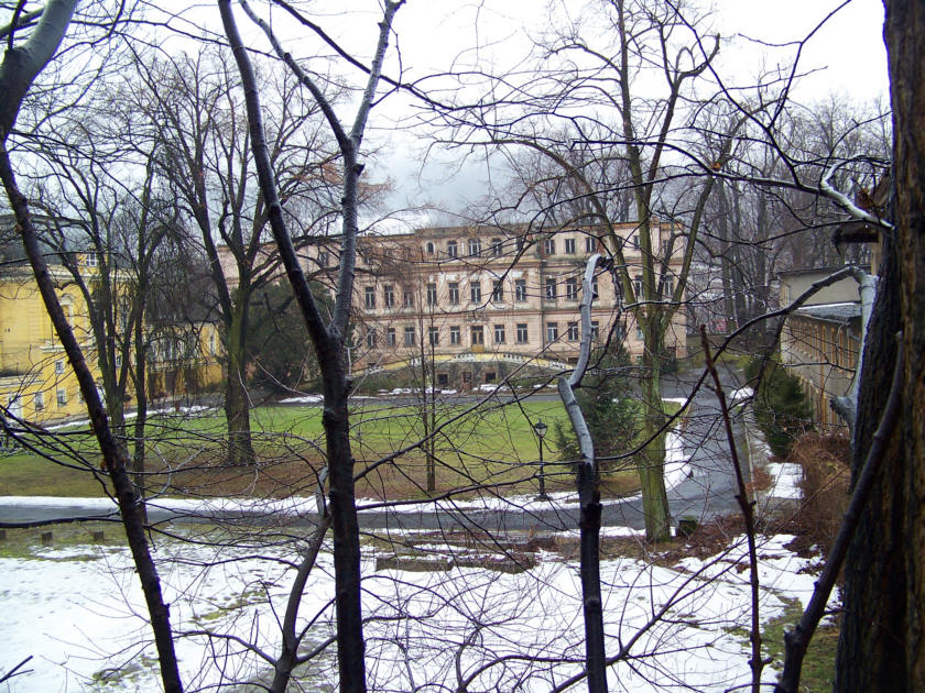 Podgórki – klasycystyczny pałac von Harrachów « Zamki Rotmanka