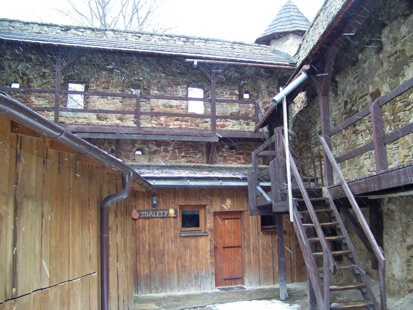 Słowacja – Stara Lubowna – zamek – Hrad Ľubovňa « Zamki Rotmanka