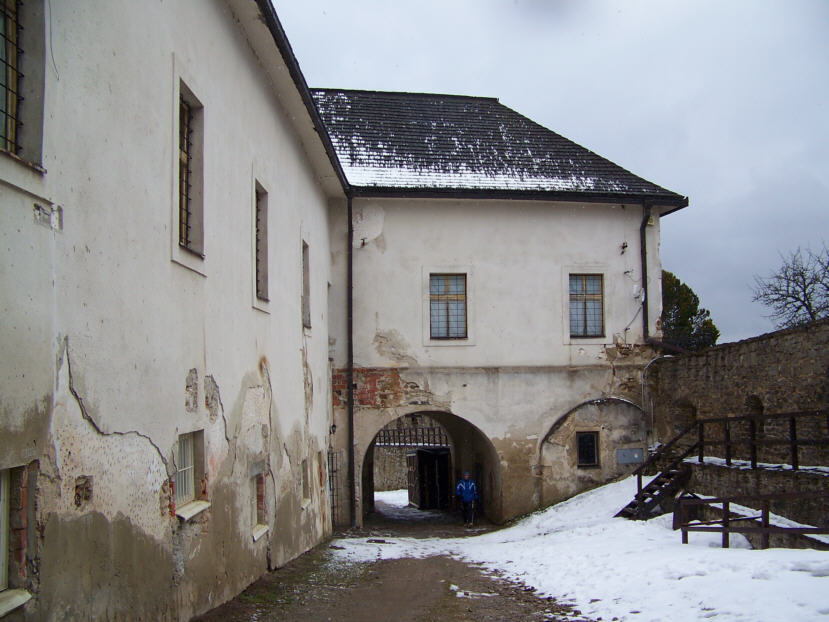 Słowacja – Stara Lubowna – zamek – Hrad Ľubovňa « Zamki Rotmanka
