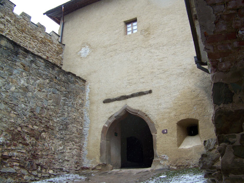 Słowacja – Stara Lubowna – zamek – Hrad Ľubovňa « Zamki Rotmanka