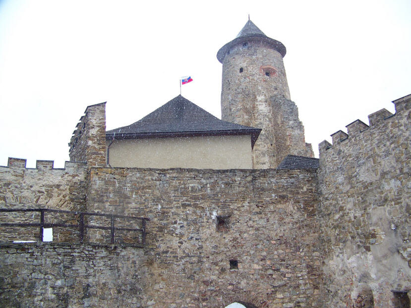 Słowacja – Stara Lubowna – zamek – Hrad Ľubovňa « Zamki Rotmanka