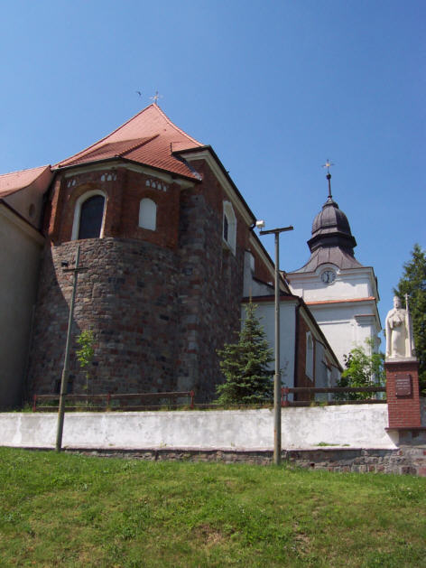 Mogilno – romański zespół klasztorny « Zamki Rotmanka