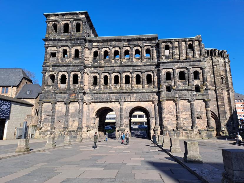 Niemcy – Trewir – Porta Nigra « Zamki Rotmanka