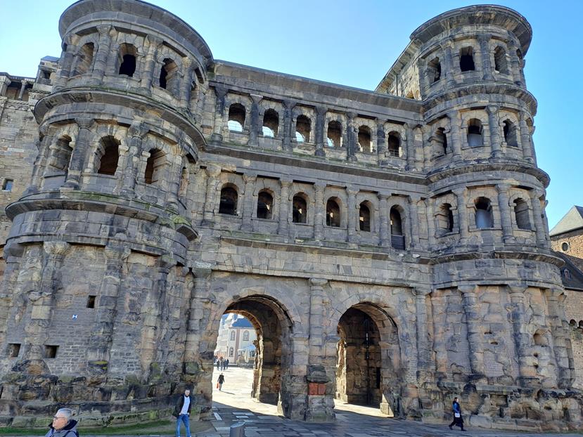 Niemcy – Trewir – Porta Nigra « Zamki Rotmanka