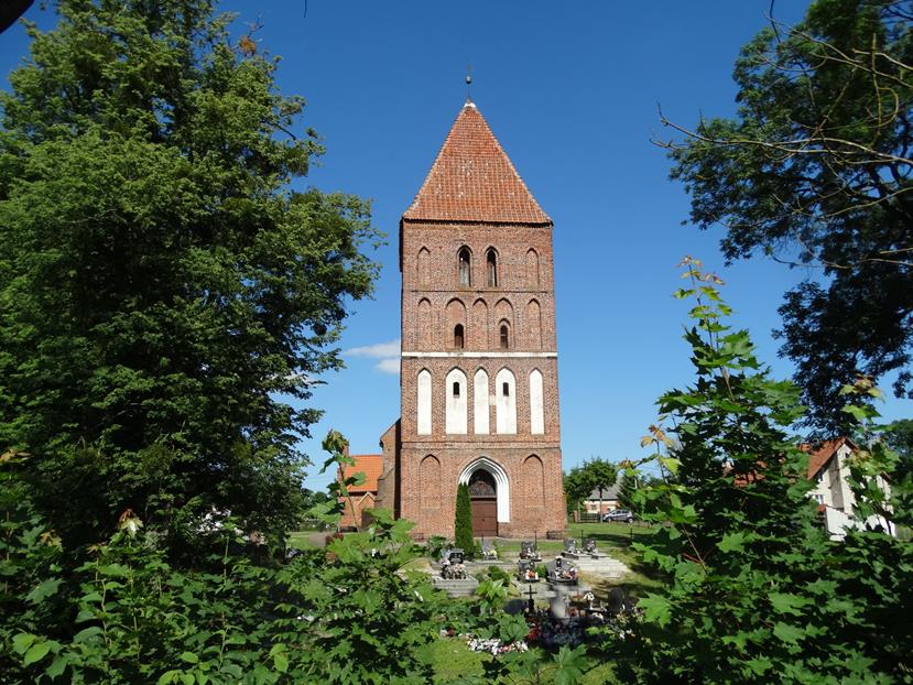 Jelonki – Gotycki kościół pw. Najświętszego Serca Jezusa « Zamki Rotmanka