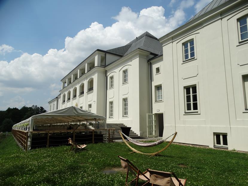 Janów Podlaski – pałac biskupi wzniesiony na gruzach zamku « Zamki Rotmanka