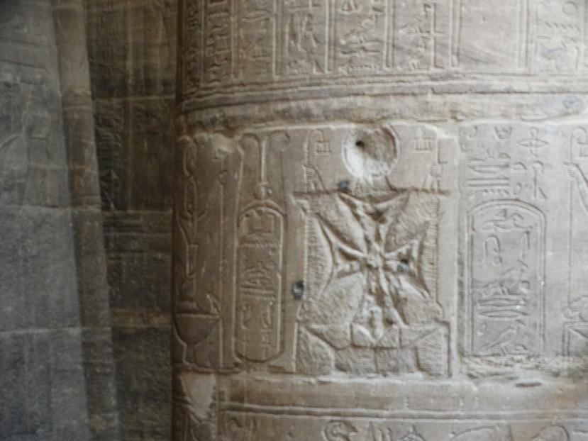 Egipt – Asuan – świątynia Izydy na wyspie File « Zamki Rotmanka